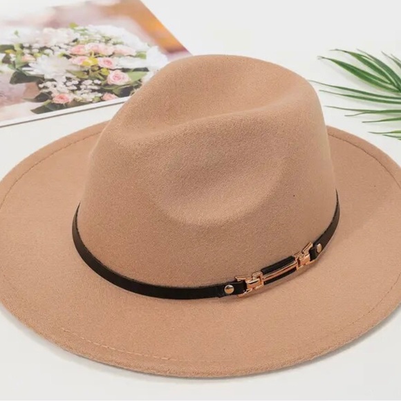 Accessories | Wide Rim Hats For Sale Brand And Super Cute | Poshmark